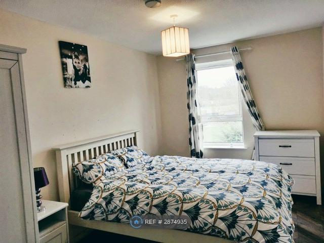 Greenham, Bretton, Peterborough PE3, Room to rent, £605 pcm | PrimeLocation