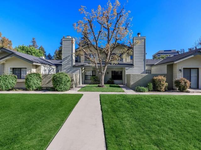 Greenhaven Apts. 2 Bedroom Apartment for Rent at 901 Mohawk St, Bakersfield, CA 93309 Park Stockdale