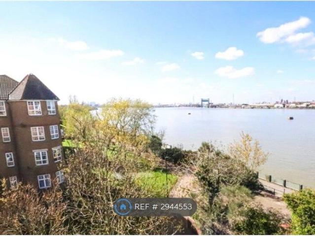 Greenhaven Drive, London SE28, 2 bed flat to rent, £1,895 pcm | PrimeLocation