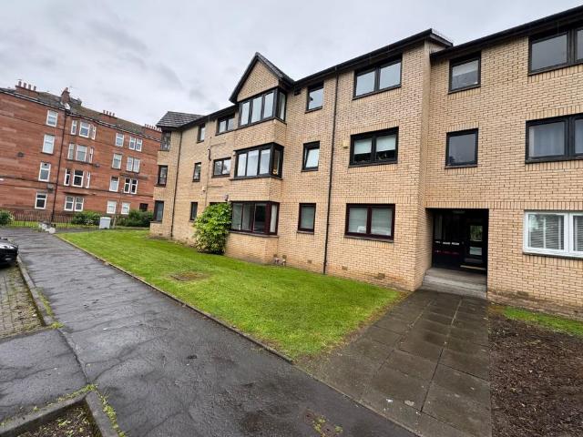 Greenhead Street, Glasgow, G40 2 bed flat to rent £1,000 pcm £231 pw