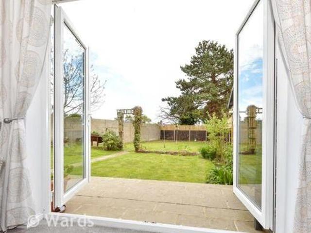 Greenhill Gardens, Minster, 2 Bedroom Semi detached