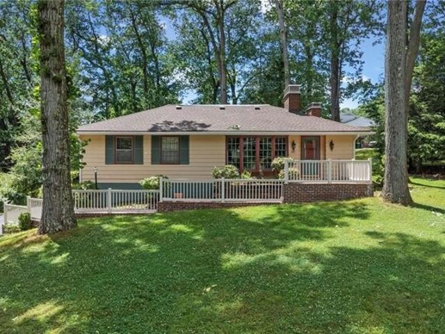 Greenhill Dr, Butler, Home For Sale