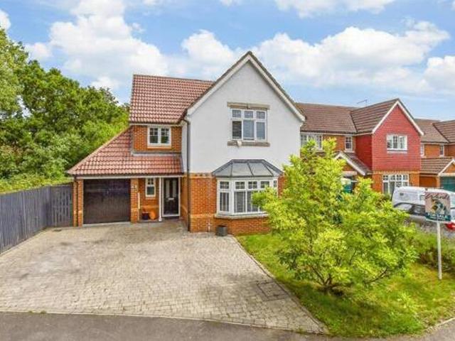 Greenhill, Staplehurst, 4 Bedroom Detached