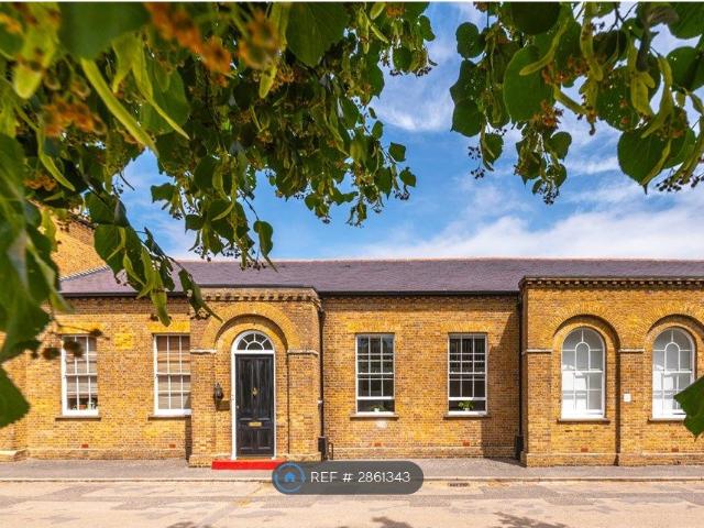 Greenhill Terrace, London SE18, 1 bed maisonette to rent, £1,600 pcm | PrimeLocation
