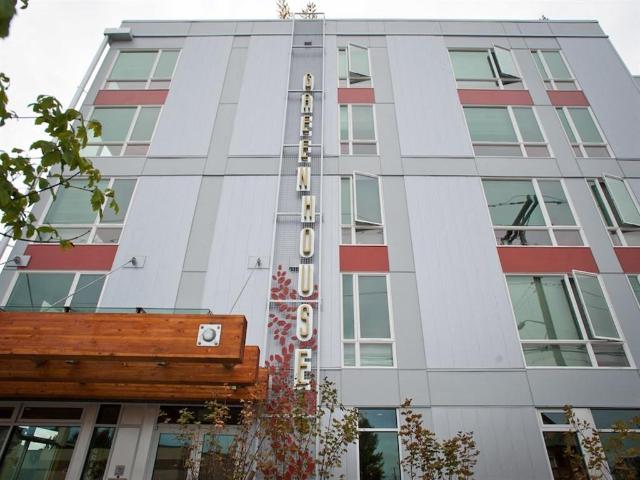 Greenhouse Apartments 2 Bedroom Apartment for Rent at 3701 S Hudson St, Seattle, WA 98118 Columbia City