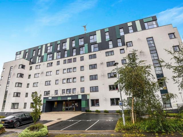 Greenhouse, Leeds LS11, 1 bed flat to rent, £750 pcm | PrimeLocation