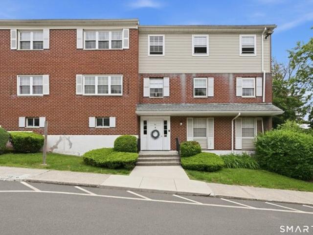 Greenhouse Rd Unit D, Bridgeport, Condo For Sale