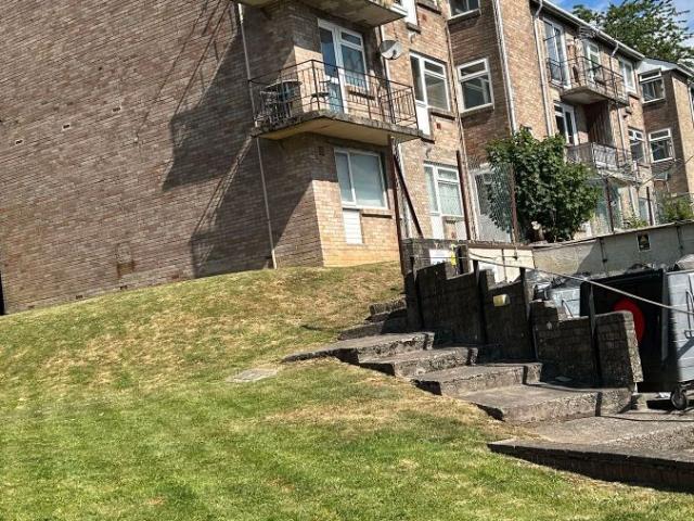 Greenland Crescent, Fairwater, Cardiff CF5, 2 bed flat to rent, £895 pcm | PrimeLocation