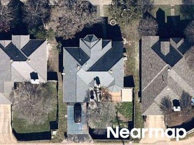 Greenleaf Cir