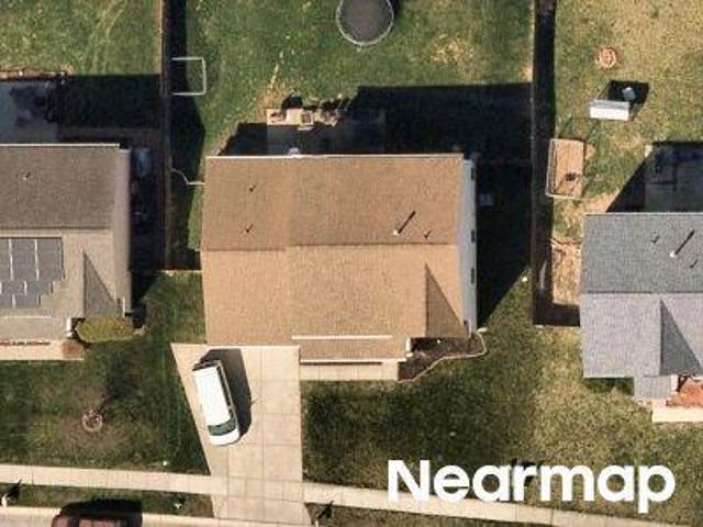 Greenleaf Dr