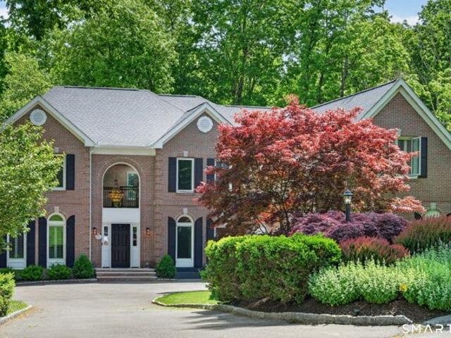 Greenleaf Farms Rd, Newtown, Home For Sale