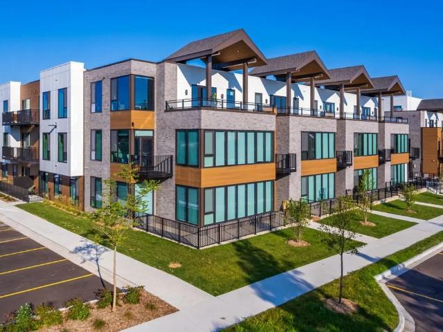 Greenlink Residences 3 Bedroom Apartment for Rent at 8725 N 43rd St, Brown Deer, WI 53209