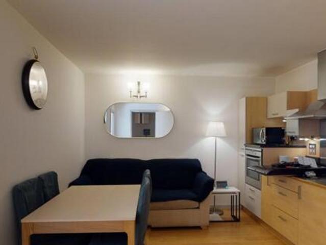 Greenroof Way, London, 3 Bedroom Apartment