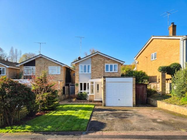 Greenstead, Hertfordshire CM21 4 bed detached house to rent £2,295 pcm £530 pw