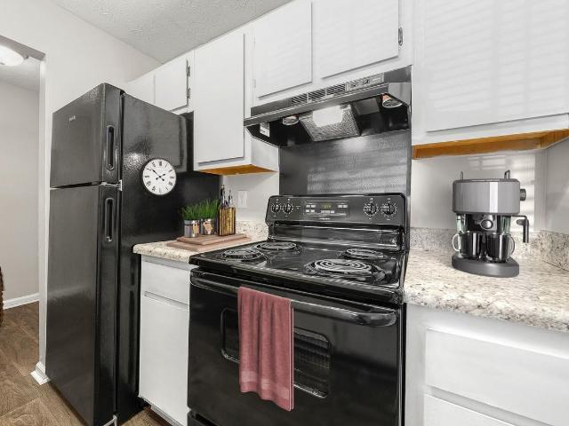 Greens at Cascade 2 Bedroom Apartment for Rent at 4355 Cascade Rd Sw, Atlanta, GA 30331