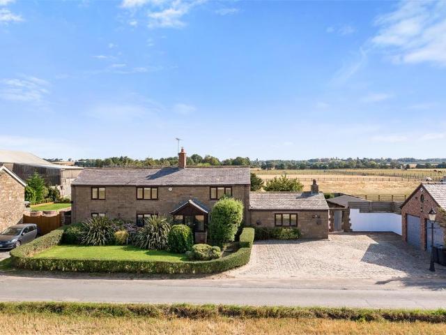 Greens Lane Farm, Greens Lane. 4 bed detached house to rent £2,900 pcm £669 pw