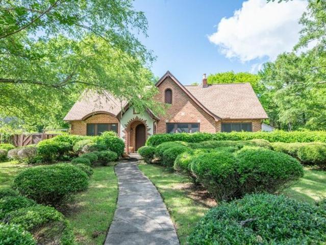 Greensboro St, Starkville, Home For Sale