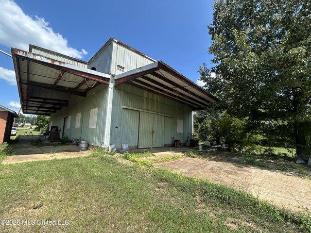 Greensboro St, Winona, MS 38967