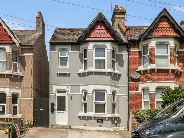 Greenside Road, Croydon CR0, 3 bed flat to rent, £1,800 pcm | PrimeLocation