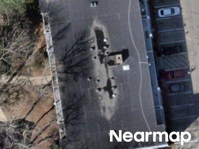 Greentree Ln