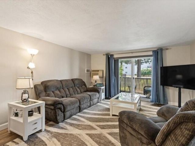 Greentree Ln Apt,weymouth, Condo For Sale