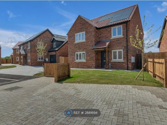 Greenview Way, Freethorpe, Norwich NR13, 4 bed detached house to rent, £1,750 pcm | PrimeLocation