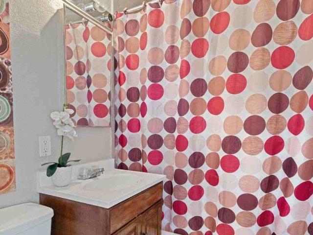 Greenville Park 2 Bedroom Apartment for Rent at 3820 Pennwood Avenue, Las Vegas, NV 89102