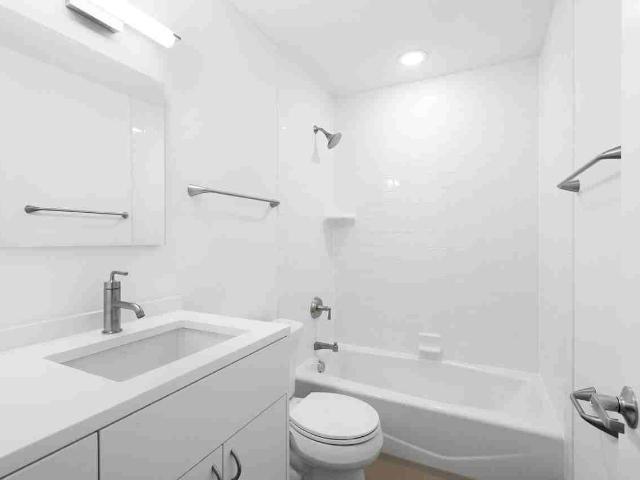 Greenway Village Townhomes 3 Bedroom Apartment for Rent at 1568 Eustis St, Roseville, MN 55108 Roseville