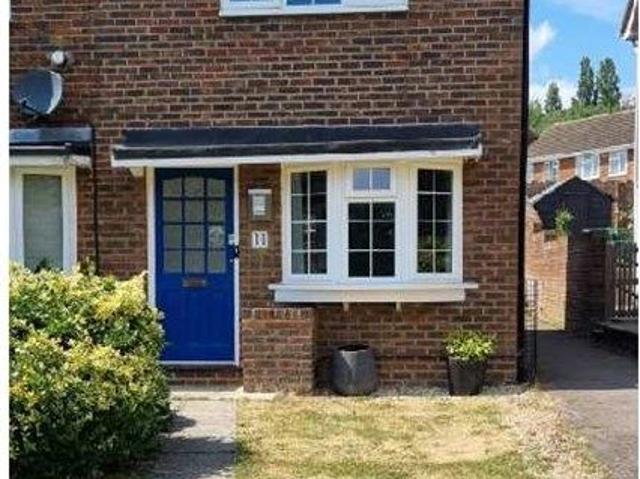 Greenway Walk, Buckingham MK18, 2 bed end terrace house to rent, £1,250 pcm | PrimeLocation