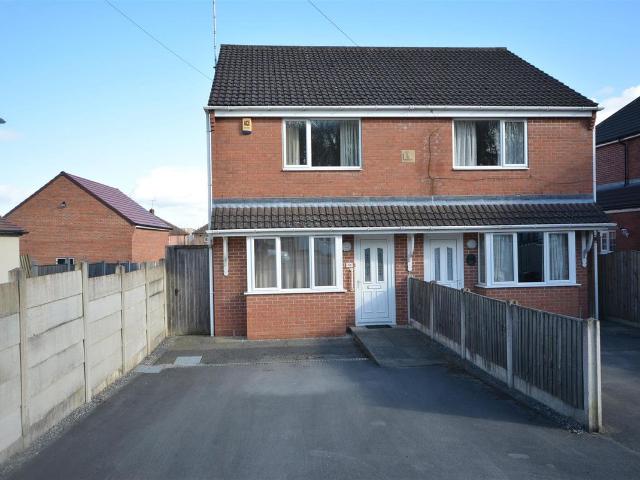 Greenway, Wingerworth, Chesterfield S42, 2 bed semi detached house to rent, £825 pcm | PrimeLocation