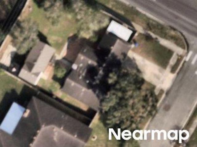 Greenway Dr
