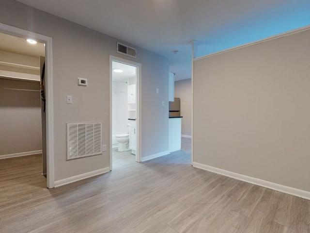 Greenway Flats Apartments 1 Bedroom Apartment for Rent at 1107 Garner Rd, Raleigh, NC 27601
