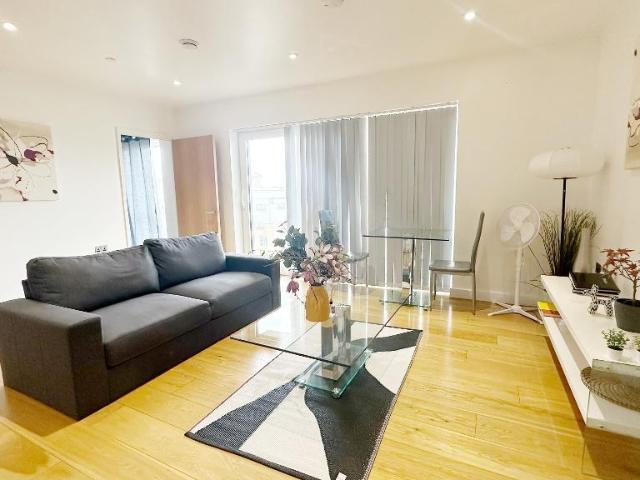 Greenwich | London | Price: 600 | Bedrooms: 2