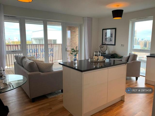 Greenwich, London, SE10 2 bed flat to rent £2,400 pcm £554 pw