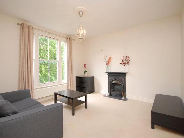 Greenwich South Street, Greenwich. 1 bed apartment to rent £1,650 pcm £381 pw