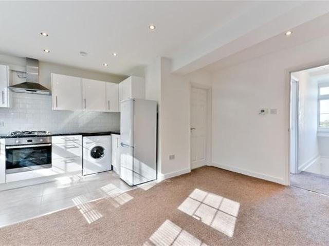 Greenwich South Street, Greenwich 2 bed flat to rent £2,175 pcm £502 pw