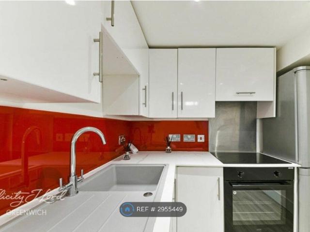 Greenwich South Street, London SE10, 1 bed flat to rent, £1,200 pcm | PrimeLocation