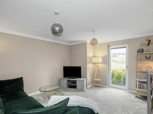 / Greenwood Close, Corstorphine, 2 Bedroom Ground