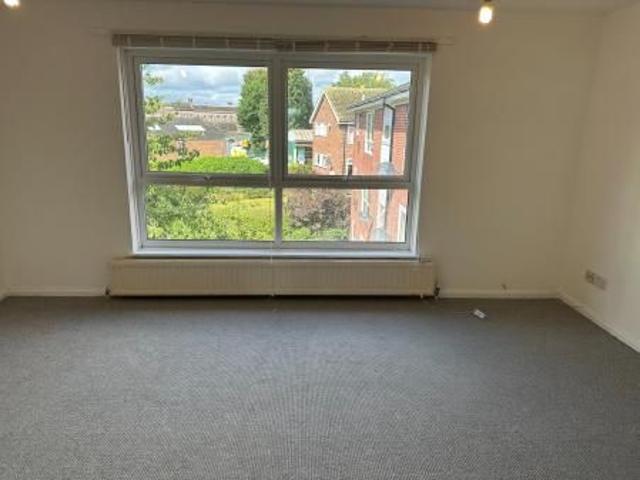 Greenwood Close, Bexley, Sidcup, DA15