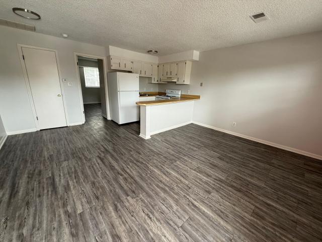 Greenwood Apartments