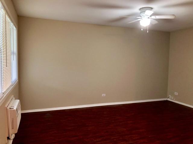 Greenwood Apartments 2 Bedroom Apartment for Rent at 1620 Greenwood Road, Glenview, IL 60026