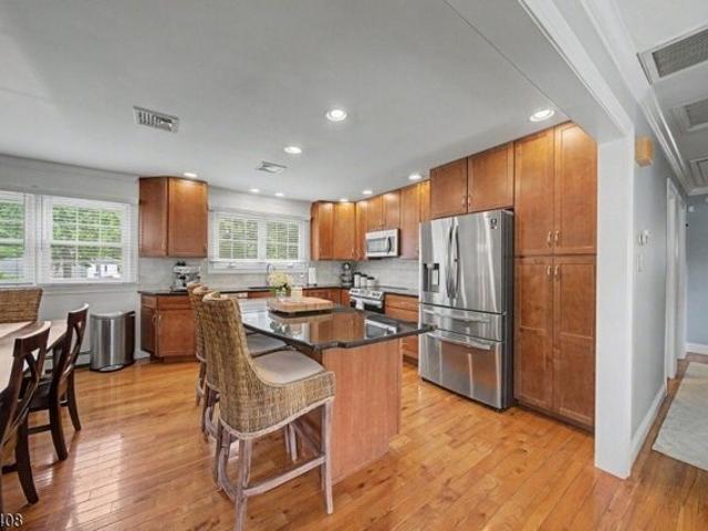 Greenwood Ave, Madison, Home For Sale