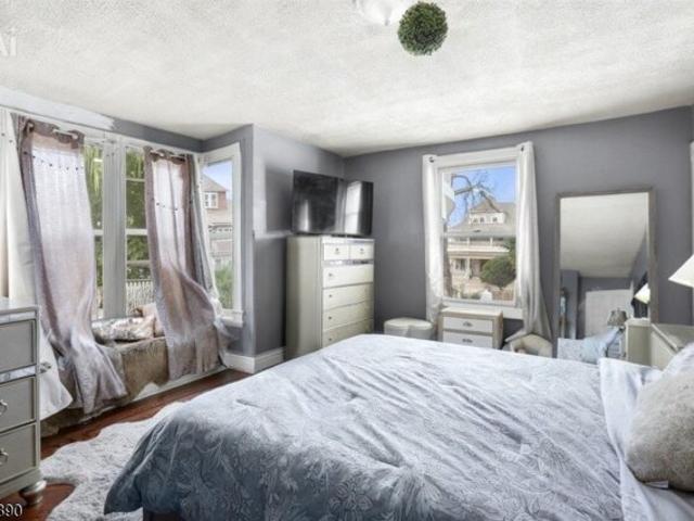 Greenwood Ave, East Orange, Home For Sale