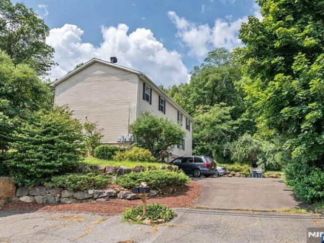 Greenwood Ave, Wanaque, Home For Sale