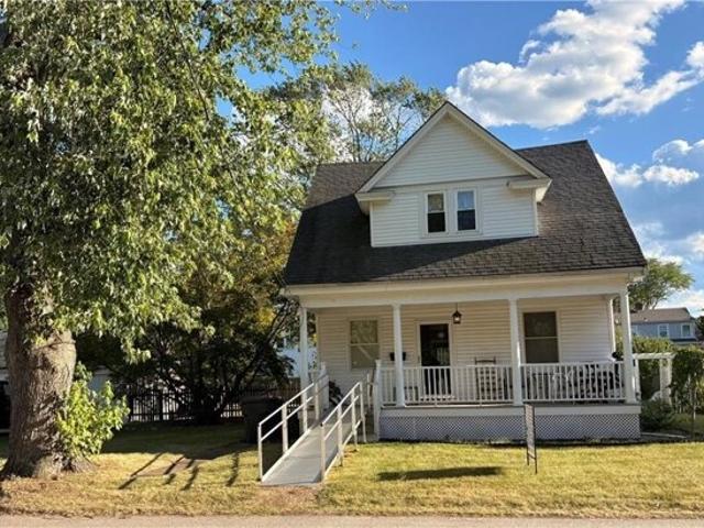 Greenwood Ave, Warwick, Home For Sale