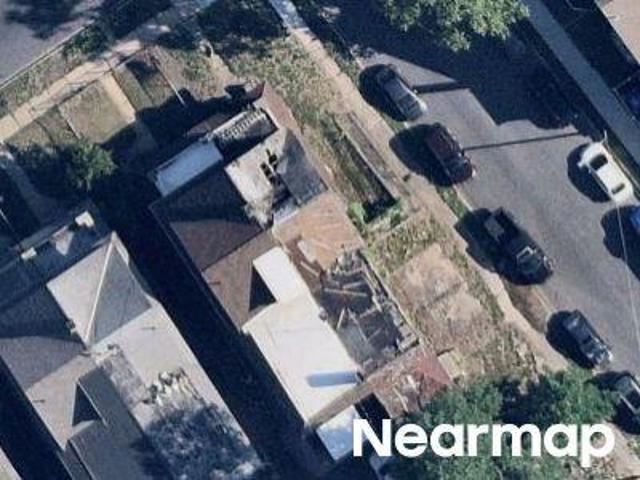 Greenwood Ave