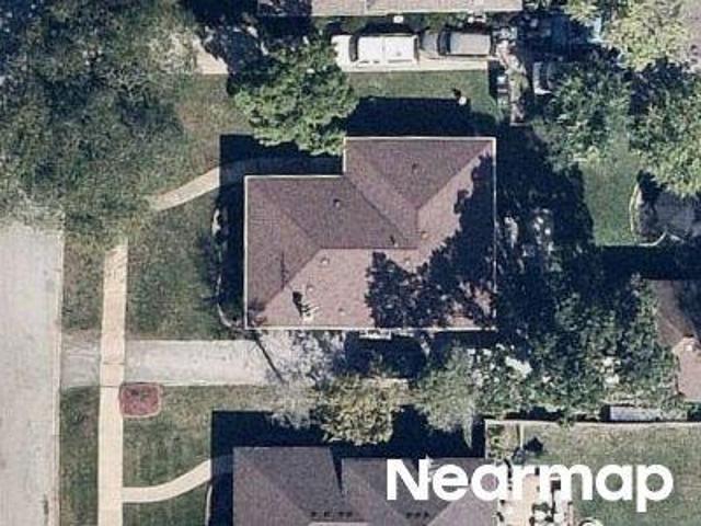 Greenwood Ave