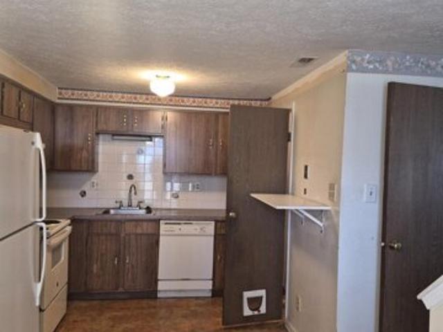 Greenwood Dr, Lindenwold, Home For Sale
