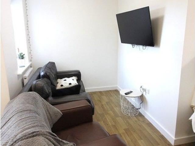 Greenwood Lodge, Winchester SO22, Room to rent, £791 pcm | PrimeLocation