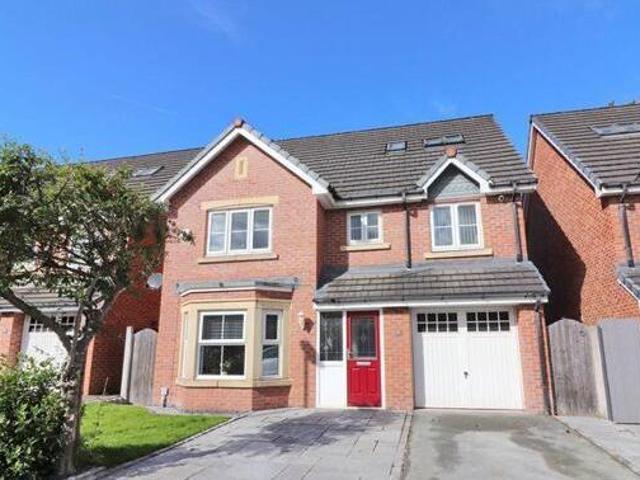 Greenwood Place, Ellesmere Park, 6 Bedroom Detached
